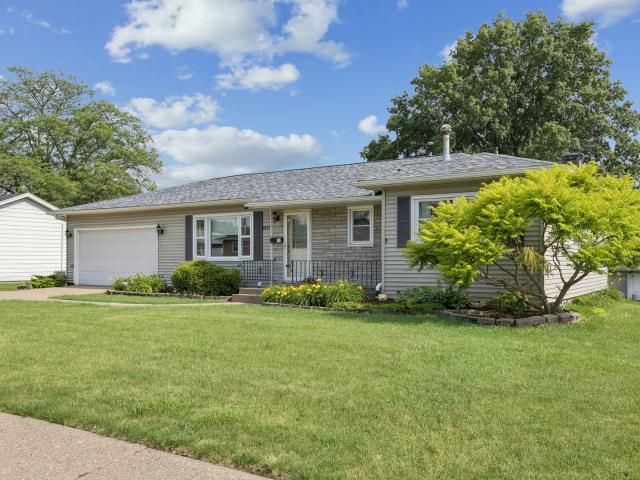 1839 W 38th Place