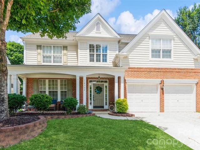 18302 Victoria Bay Dr, Cornelius, NC 28031