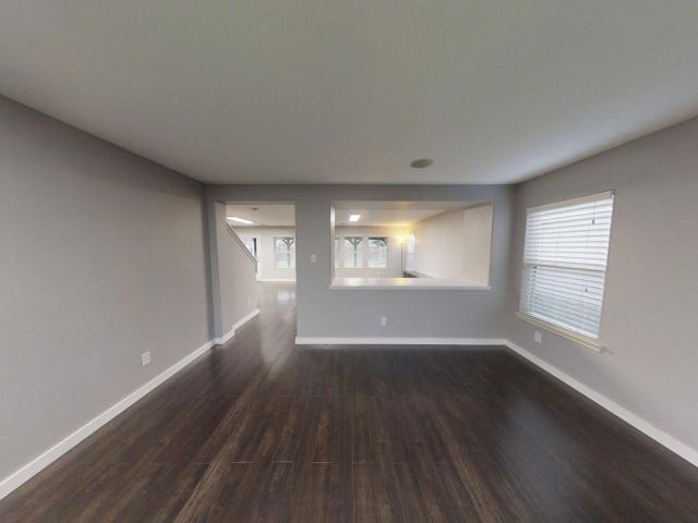 18302 Walden Gate Ln