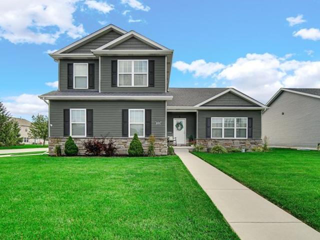 18307 Peggy Sue Dr, Lowell, IN 46356