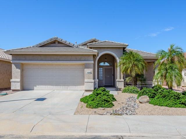 18304 N Coconino Dr, Surprise, AZ 85374