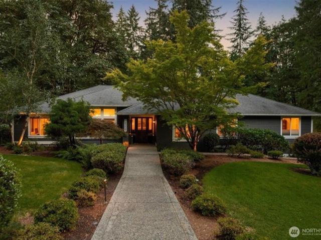 18309 NE 136th St, Woodinville, WA 98072
