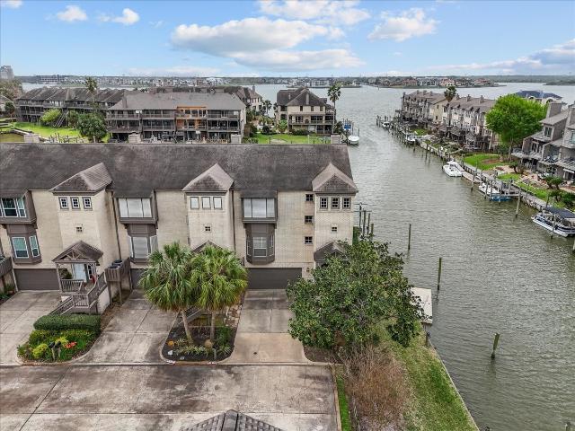 18309 Starboard Dr, Houston, TX 77058 | MLS #18681 | Compass