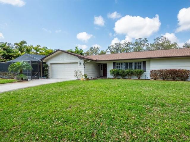 1830 Oak Forest Dr S, Clearwater, FL 33759