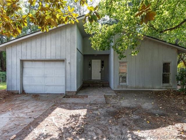 1830 Berriedale Dr, Fayetteville, NC 28304