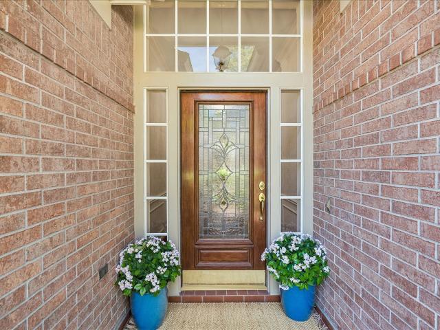 1830 Breezin Court