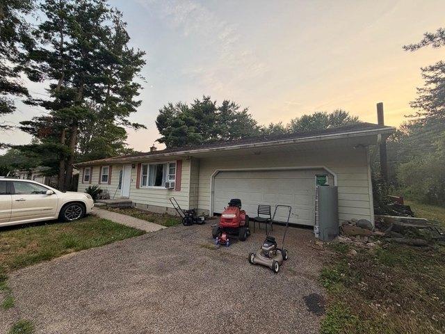1830 Flanders Rd, Flanders, MI 48813