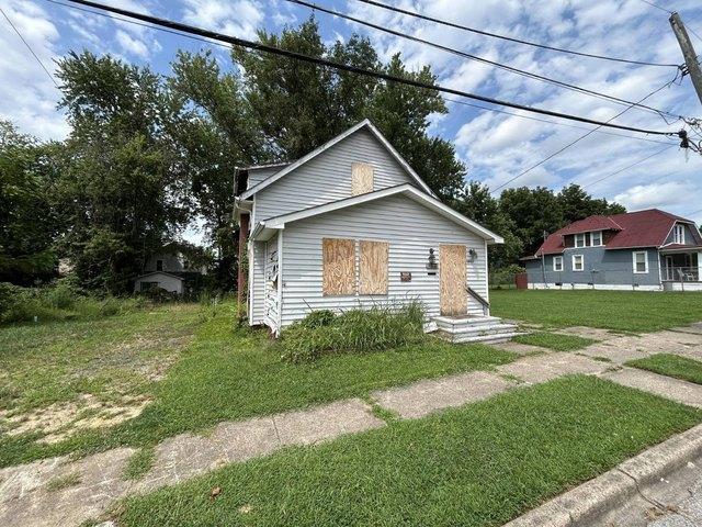1830 Hall Ave, Huntington, WV 25701