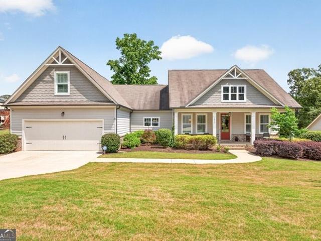 1830 Hidden Creek Dr, Hoschton, GA 30548