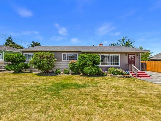 1830 Penn Ave, Fortuna, CA 95540