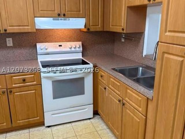 1830 SW 81st Ave Unit 4211, North Lauderdale, FL 33068