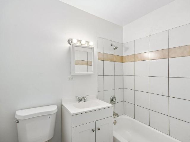 1830 S Karlov Ave 2 Bedroom Apartment for Rent at 1830 S Karlov Ave, Chicago, IL 60623 North Lawndale