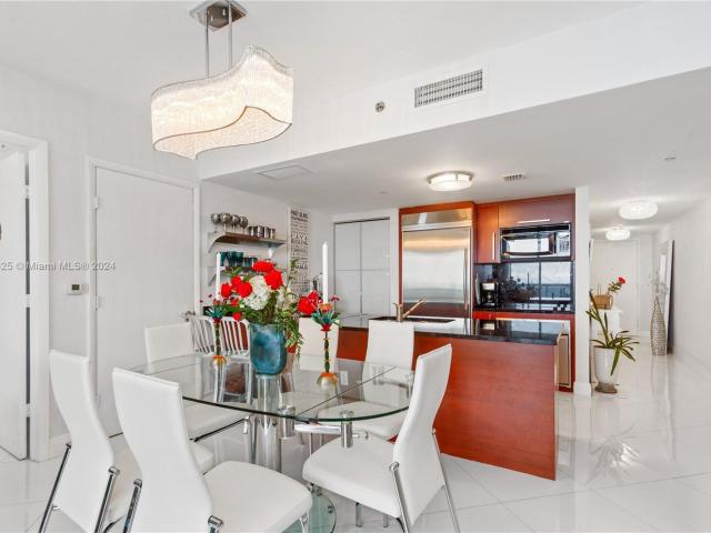 1830 S Ocean Dr, Unit UP5010, Hallandale Beach, FL 33009 | MLS #A11517