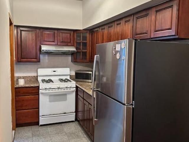 1830 South Street # 2F