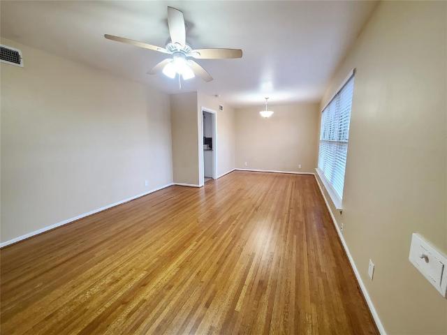 1830 Viewcrest Drive