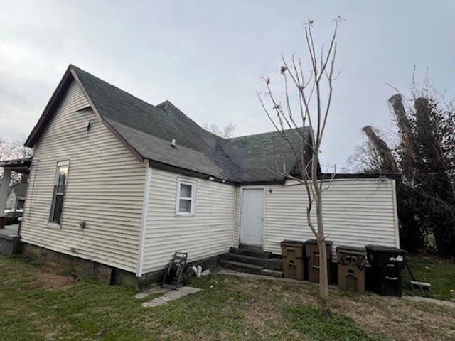 1830 11th Ave N