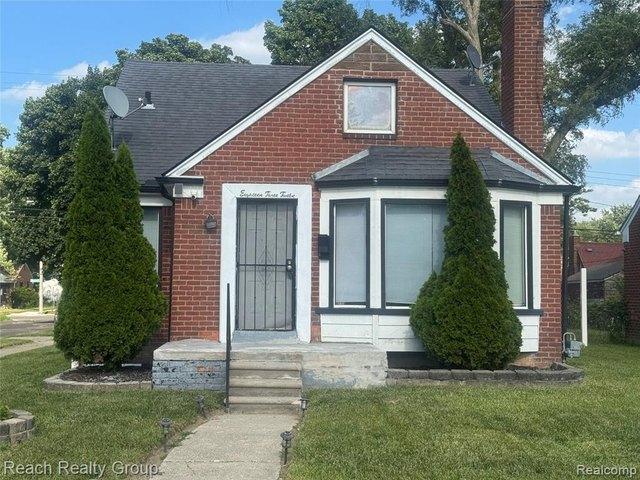 18312 Harlow St, Detroit, MI 48235