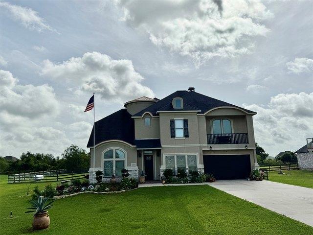 18315 Cypress Hill Dr, Rosharon, TX 77583