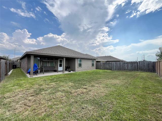 18318 Grayson Bluff Way