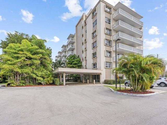 1831 NE 38th St Apt 410, Oakland Park, FL 33308