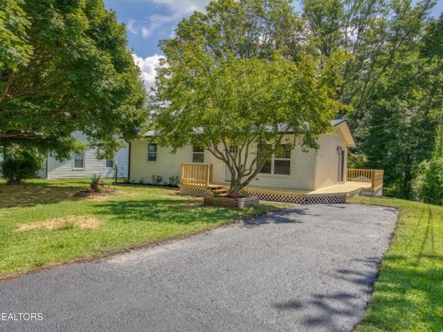 1831 Outer Drive