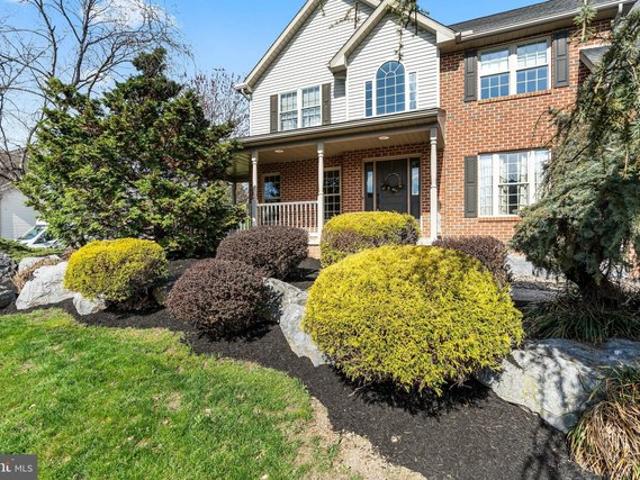 1831 Bell Ave, Chambersburg, PA 17202