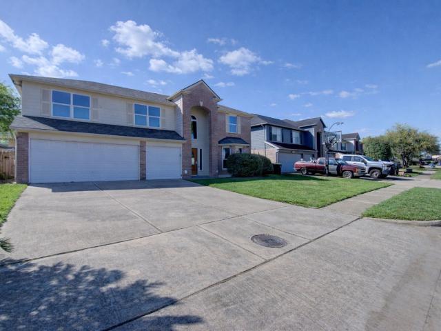 1831 Courtside Place Drive