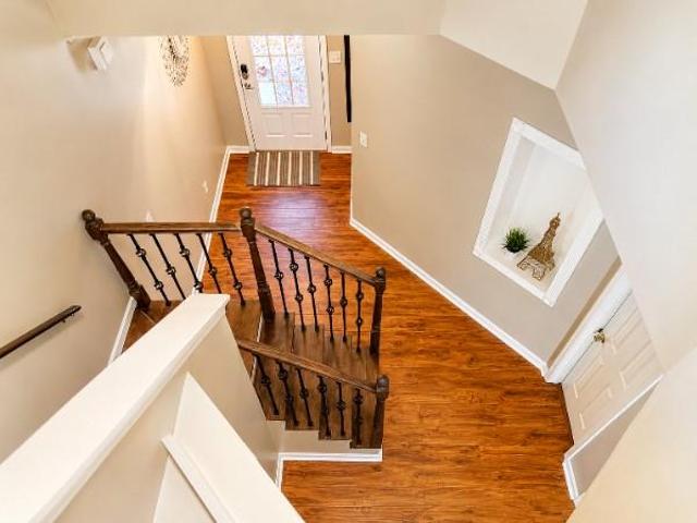 1831 Durwood Lane