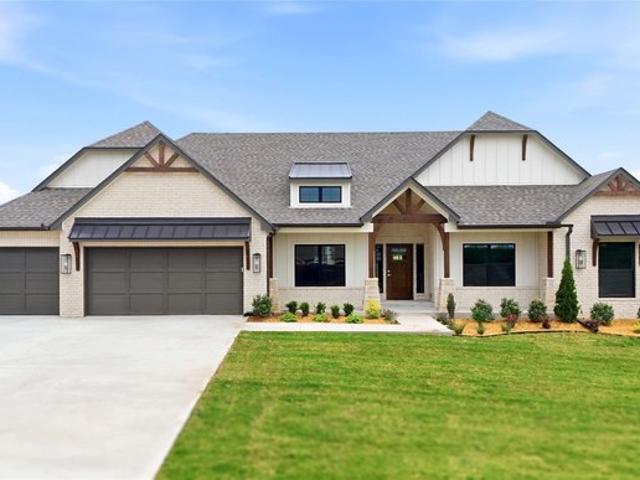 1831 E 44th St, Sand Springs, OK 74063