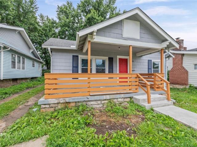 1831 E 68th Street