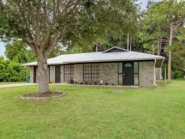 1831 SE Lennard Rd, Port Saint Lucie, FL 34952