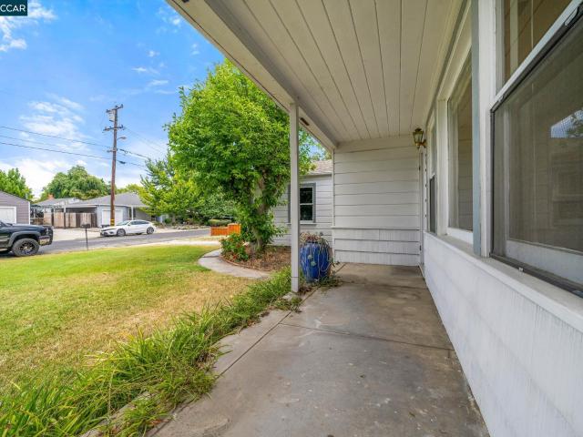 1831 Venice Dr