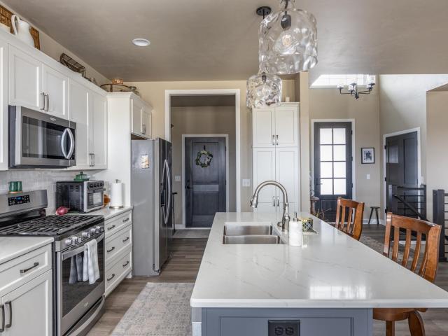 1831 white dove lane