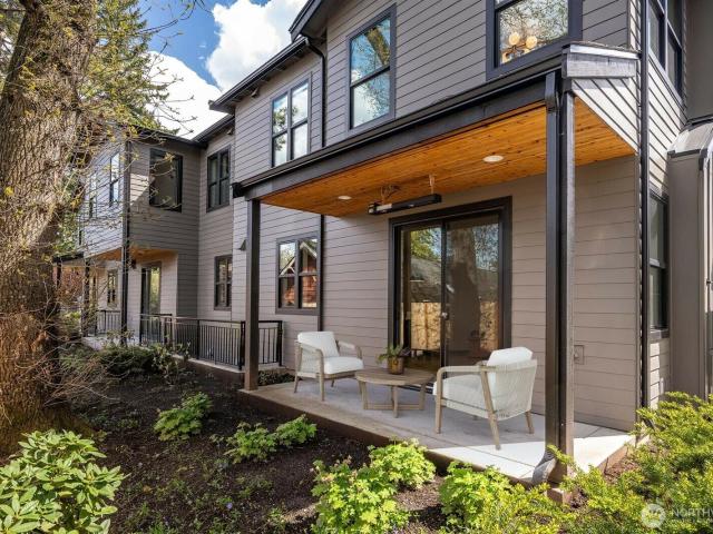 1831 4th Street Unit A, Kirkland, US, WA