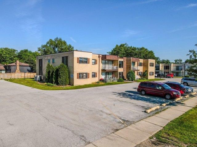 18320 Cherry Creek Dr Apt 2, Homewood, IL 60430