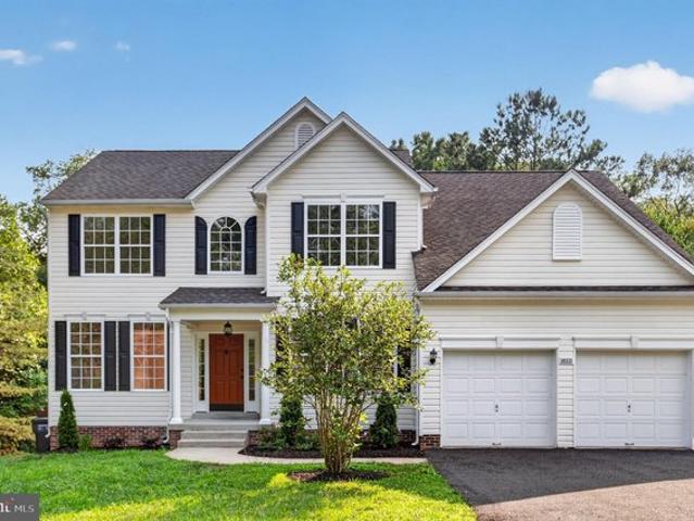 18321 Chestnut St, Lexington Park, MD 20653
