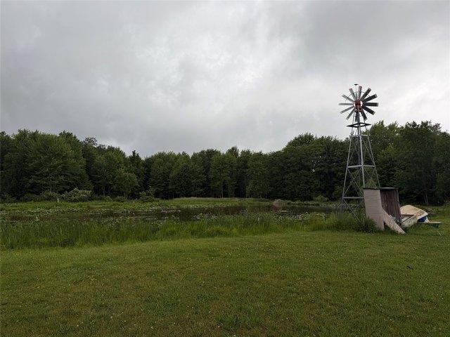 18321 Conneautville Rd, Conneautville, PA 16406