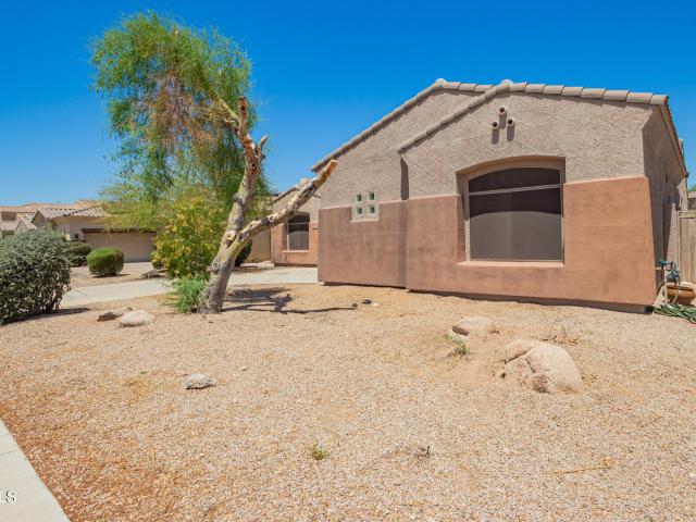 18322 w sweet acacia drive
