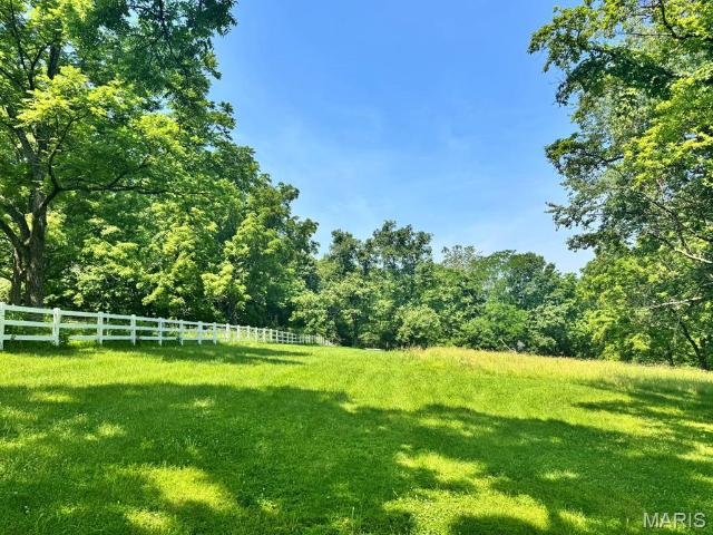 18324 Pinhook Holw Dr, Wildwood, MO 63069 | MLS #26020