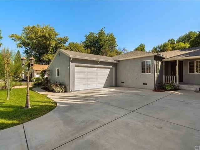 18328 Bessemer St, Los Angeles, CA 91335