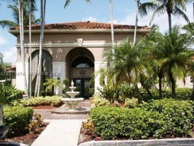 18328 NW 68th Ave Apt O, Hialeah, FL 33015