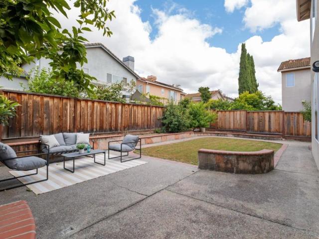 1832 Montage Court