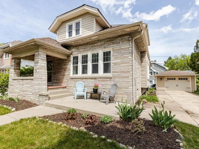 1832 N 54th St, Milwaukee, WI 53208