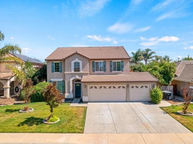 1832 Bristol, Hanford, CA 93230
