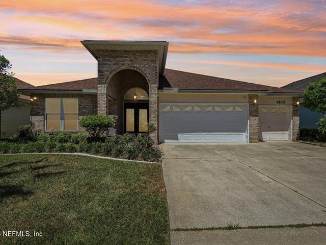 1832 Chatham Village Dr, Fleming Island, FL 32003