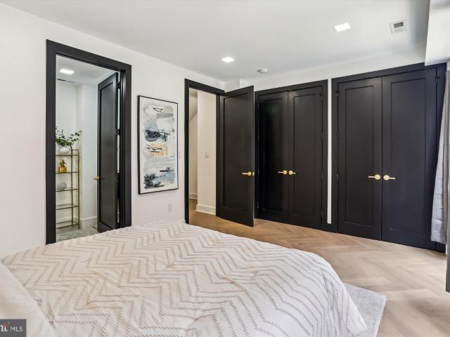 1832 Florida Ave NW, Washington, DC 20009 | MLS #DCDC2273