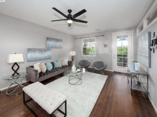 1832 Railroad Ave #112, Livermore, CA 94550