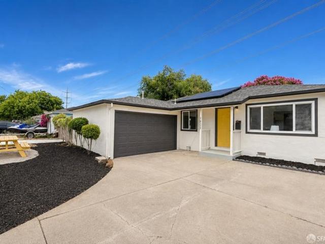 1832 Redwood Dr, Martinez, CA 94553