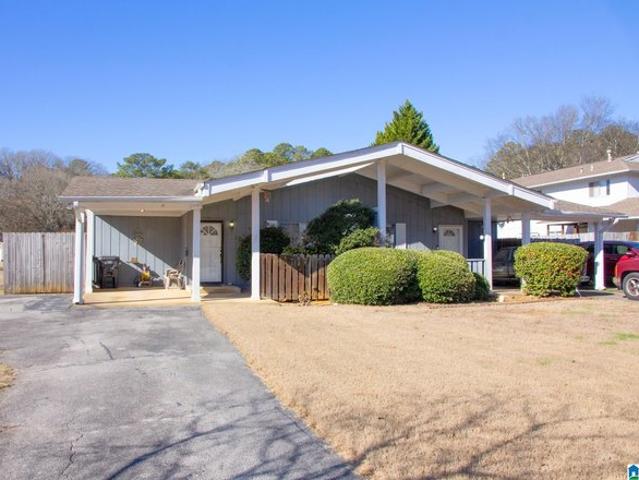 1832 Stonehenge Dr, Birmingham, AL 35215