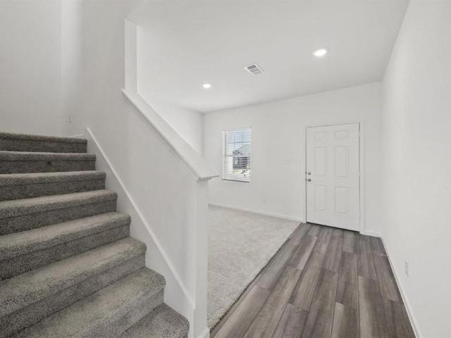1832 Sandlin Drive